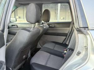 Grey Subaru Forester 2004 in Vilnius, with an engine capacity of 1.99 L and mileage of 224 thousand km for 2900 €, photo 9 on AUTOMOTO.COM.LV