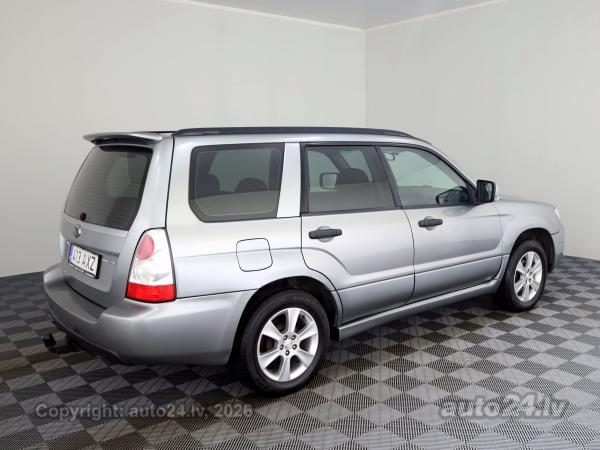 Серый Субару Форестер 2006 в Таллин, объемом двигателя 2.00 л и пробегом 307 тыс. км за 2199 €, фото 3 на AUTOMOTO.COM.LV