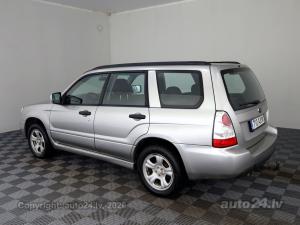 Серый Субару Форестер 2006 в Таллин, объемом двигателя 2.00 л и пробегом 217 тыс. км за 1199 €, фото 5 на AUTOMOTO.COM.LV