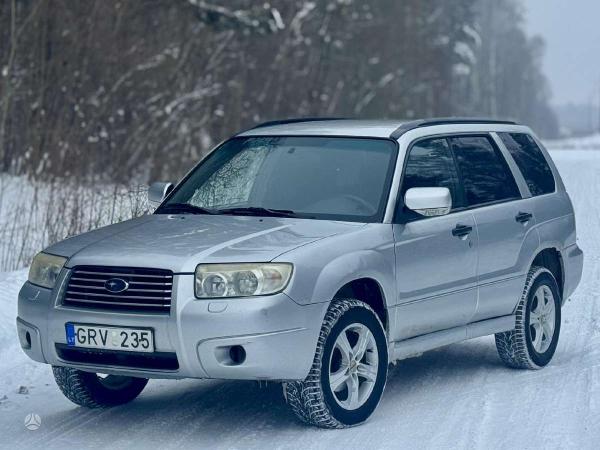 Grey Subaru Forester 2007 in Radviliskis, with an engine capacity of 2.00 L and mileage of 300 thousand km for 1750 €, photo 2 on AUTOMOTO.COM.LV