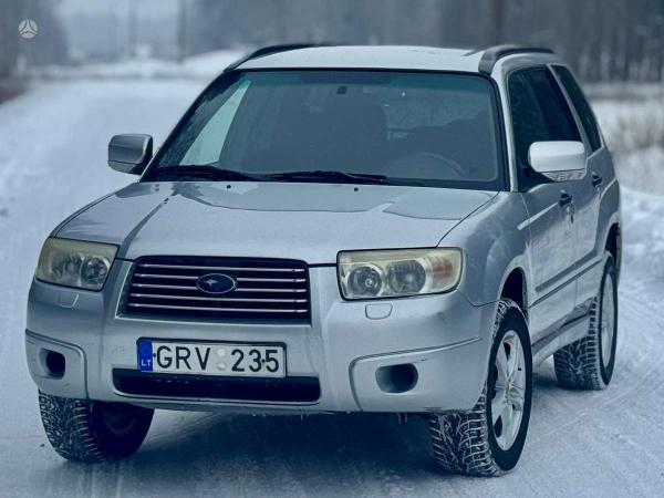 Grey Subaru Forester 2007 in Radviliskis, with an engine capacity of 2.00 L and mileage of 300 thousand km for 1750 €, photo 5 on AUTOMOTO.COM.LV