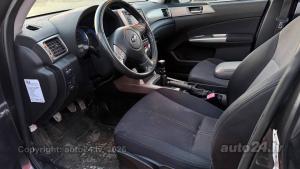 Grey Subaru Forester 2008 in Tallinn, with an engine capacity of 2.00 L and mileage of 331 thousand km for 1399 €, photo 5 on AUTOMOTO.COM.LV