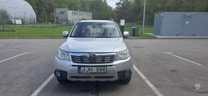 Pelēks Subaru Forester 2008 Kauņa, ar dzinēja tilpumu 1.99 L un nobraukumu 326 tūkst. km par 3300 €, foto 3 vietnē AUTOMOTO.COM.LV