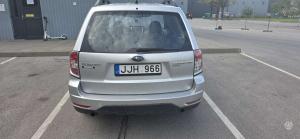 Pelēks Subaru Forester 2008 Kauņa, ar dzinēja tilpumu 1.99 L un nobraukumu 326 tūkst. km par 3300 €, foto 5 vietnē AUTOMOTO.COM.LV