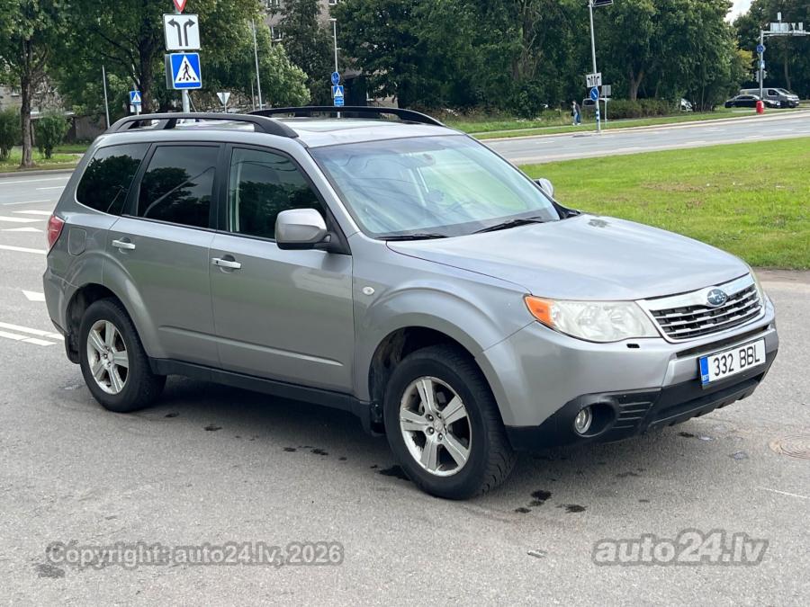 Pelēks Subaru Forester 2008 Narva, ar dzinēja tilpumu 2.00 L un nobraukumu 333 tūkst. km par 1999 €, foto 6 vietnē AUTOMOTO.COM.LV