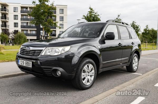 Grey Subaru Forester 2009 in Tallinn, with an engine capacity of 2.00 L and mileage of 99 thousand km for 4999 €, photo 1 on AUTOMOTO.COM.LV