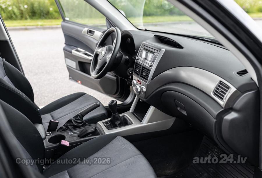 Grey Subaru Forester 2009 in Tallinn, with an engine capacity of 2.00 L and mileage of 99 thousand km for 4999 €, photo 14 on AUTOMOTO.COM.LV