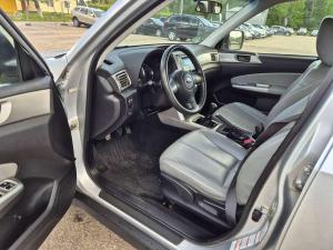 Grey Subaru Forester 2009 in Utena, with an engine capacity of 2.00 L and mileage of 217 thousand km for 6400 €, photo 10 on AUTOMOTO.COM.LV