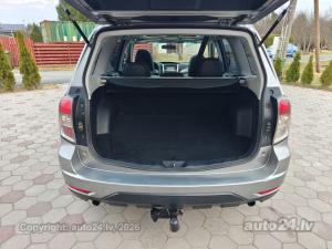 Pelēks Subaru Forester 2010 Paide, ar dzinēja tilpumu 2.00 L un nobraukumu 345 tūkst. km par 4990 €, foto 7 vietnē AUTOMOTO.COM.LV