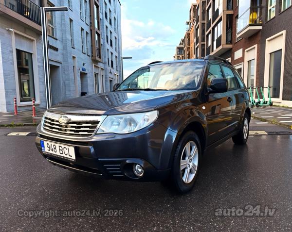 Grey Subaru Forester 2010 in Tallinn, with an engine capacity of 2.00 L and mileage of 336 thousand km for 3499 €, photo 1 on AUTOMOTO.COM.LV