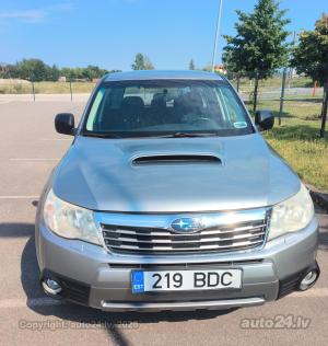 Pelēks Subaru Forester 2010 Tallina, ar dzinēja tilpumu 2.00 L un nobraukumu 265 tūkst. km par 2990 €, foto 9 vietnē AUTOMOTO.COM.LV