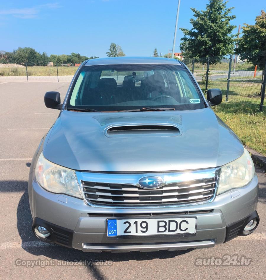 Pelēks Subaru Forester 2010 Tallina, ar dzinēja tilpumu 2.00 L un nobraukumu 265 tūkst. km par 2990 €, foto 9 vietnē AUTOMOTO.COM.LV