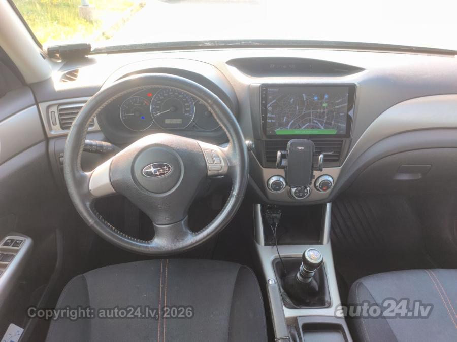 Pelēks Subaru Forester 2010 Tallina, ar dzinēja tilpumu 2.00 L un nobraukumu 265 tūkst. km par 2990 €, foto 12 vietnē AUTOMOTO.COM.LV