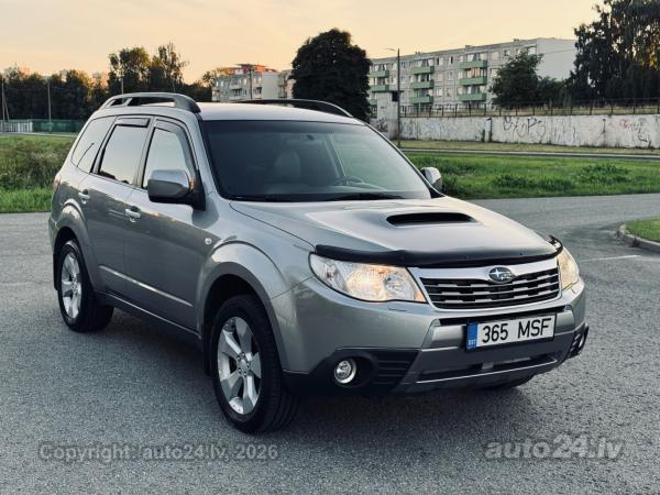 Grey Subaru Forester 2010 in Tallinn, with an engine capacity of 2.00 L and mileage of 217 thousand km for 4290 €, photo 6 on AUTOMOTO.COM.LV