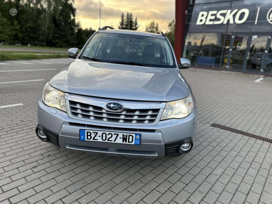 Серый Субару Форестер 2012 в Утена, объемом двигателя 2.00 л и пробегом 78 тыс. км за 7650 €, фото 3 на AUTOMOTO.COM.LV