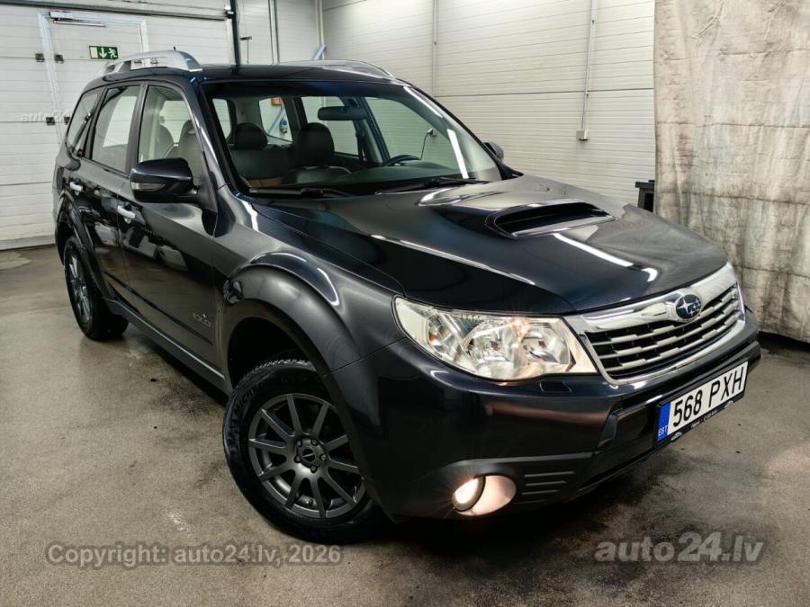 Grey Subaru Forester 2014 in Viljandi, with an engine capacity of 2.00 L and mileage of 189 thousand km for 10190 €, photo 2 on AUTOMOTO.COM.LV