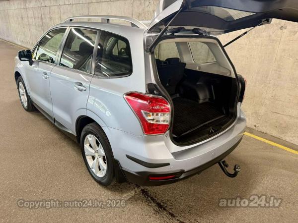 Pelēks Subaru Forester 2014 Tallina, ar dzinēja tilpumu 2.00 L un nobraukumu 230 tūkst. km par 6995 €, foto 5 vietnē AUTOMOTO.COM.LV