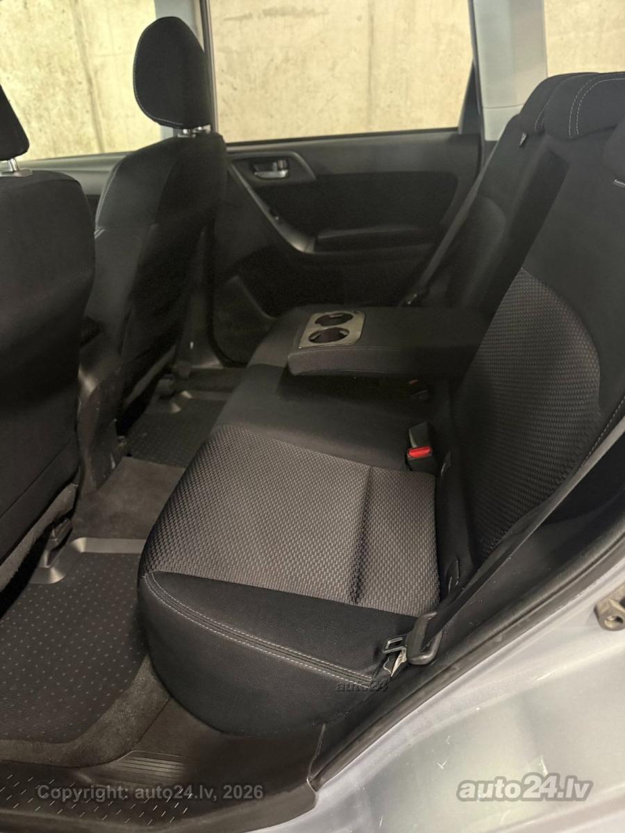 Pelēks Subaru Forester 2014 Tallina, ar dzinēja tilpumu 2.00 L un nobraukumu 230 tūkst. km par 6995 €, foto 18 vietnē AUTOMOTO.COM.LV