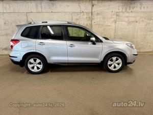 Pelēks Subaru Forester 2014 Tallina, ar dzinēja tilpumu 2.00 L un nobraukumu 230 tūkst. km par 6995 €, foto 22 vietnē AUTOMOTO.COM.LV