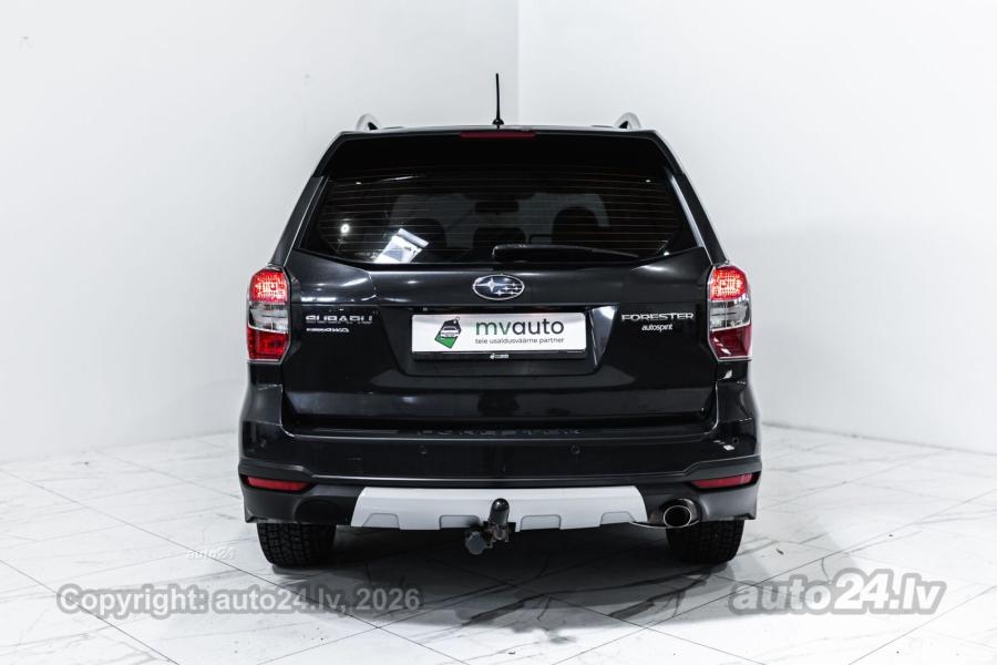 Grey Subaru Forester 2014 in Tallinn, with an engine capacity of 2.00 L and mileage of 236 thousand km for 6990 €, photo 8 on AUTOMOTO.COM.LV
