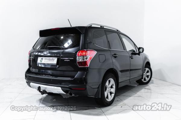 Grey Subaru Forester 2014 in Tallinn, with an engine capacity of 2.00 L and mileage of 236 thousand km for 6990 €, photo 8 on AUTOMOTO.COM.LV