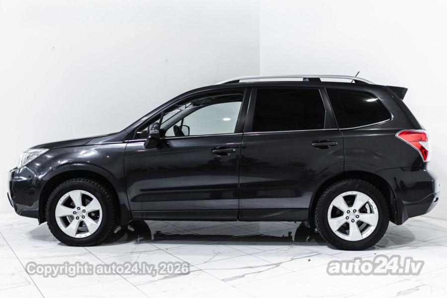 Grey Subaru Forester 2014 in Tallinn, with an engine capacity of 2.00 L and mileage of 236 thousand km for 6990 €, photo 11 on AUTOMOTO.COM.LV