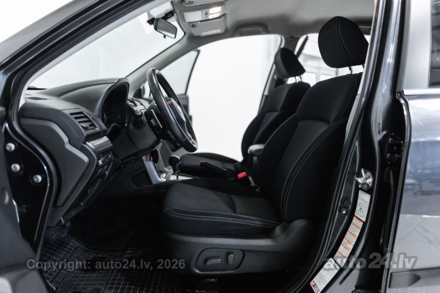 Grey Subaru Forester 2014 in Tallinn, with an engine capacity of 2.00 L and mileage of 236 thousand km for 6990 €, photo 13 on AUTOMOTO.COM.LV