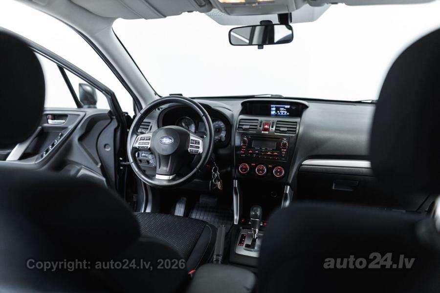 Grey Subaru Forester 2014 in Tallinn, with an engine capacity of 2.00 L and mileage of 236 thousand km for 6990 €, photo 15 on AUTOMOTO.COM.LV