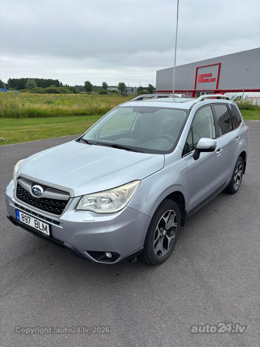 Grey Subaru Forester 2014 in Tallinn, with an engine capacity of 2.00 L and mileage of 143 thousand km for 10900 €, photo 3 on AUTOMOTO.COM.LV