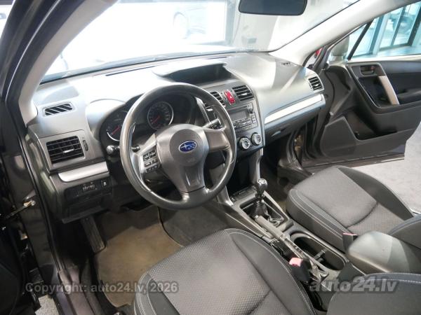 Grey Subaru Forester 2014 in Tallinn, with an engine capacity of 2.00 L and mileage of 305 thousand km for 5300 €, photo 7 on AUTOMOTO.COM.LV