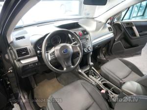 Grey Subaru Forester 2014 in Tallinn, with an engine capacity of 2.00 L and mileage of 305 thousand km for 5300 €, photo 8 on AUTOMOTO.COM.LV