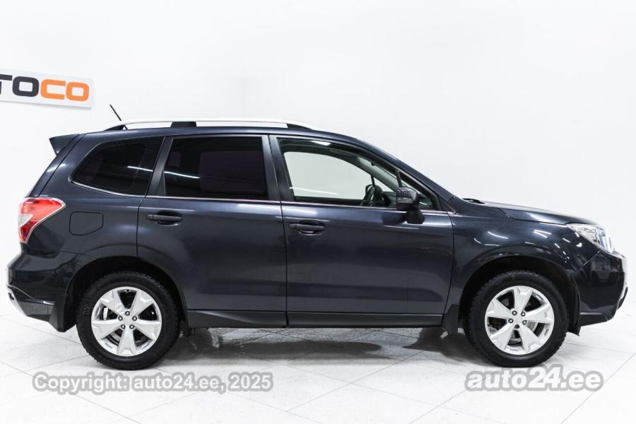 Grey Subaru Forester 2015 in Tallinn, with an engine capacity of 2.00 L and mileage of 229 thousand km for 9999 €, photo 8 on AUTOMOTO.COM.LV