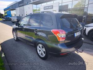 Grey Subaru Forester 2015 in Parnu, with an engine capacity of 2.00 L and mileage of 311 thousand km for 6900 €, photo 5 on AUTOMOTO.COM.LV