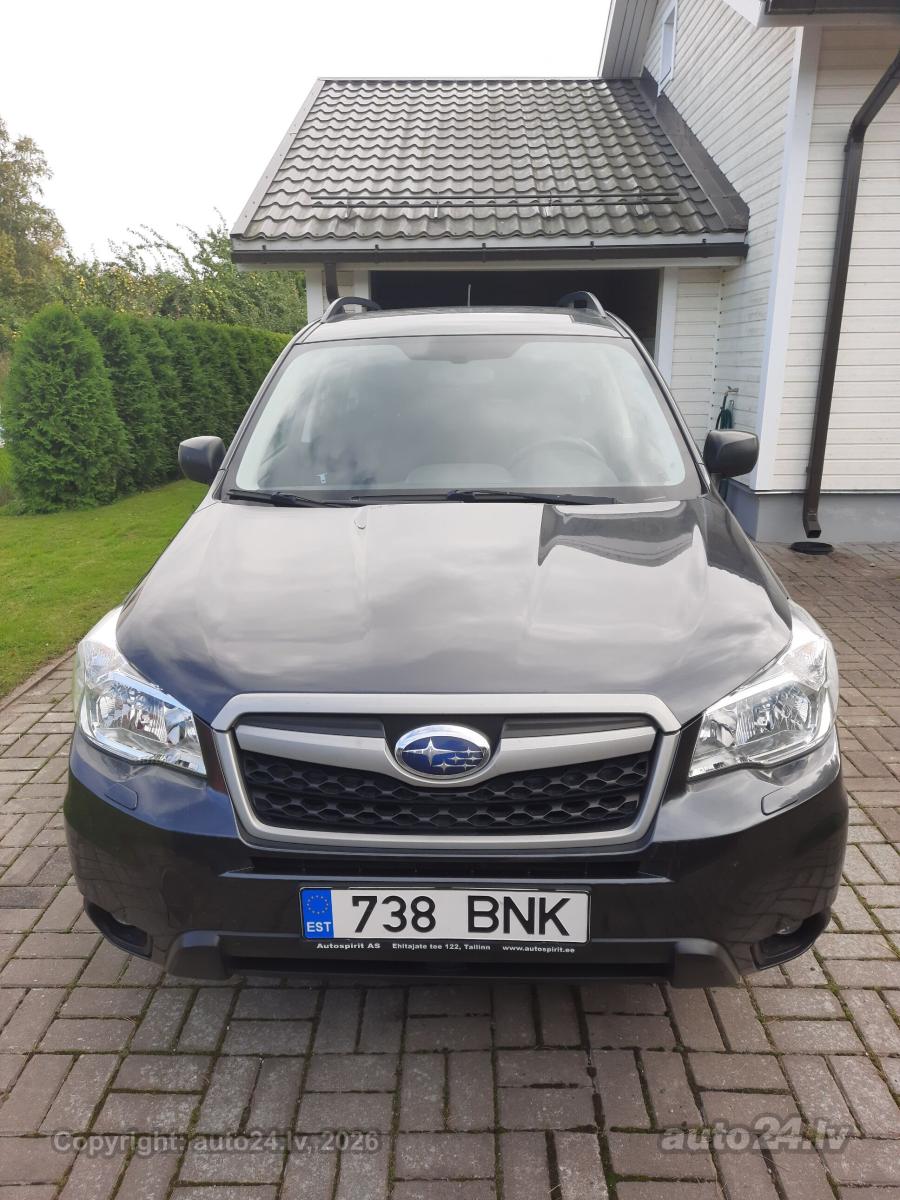 Pelēks Subaru Forester 2015 Tallina, ar dzinēja tilpumu 2.00 L un nobraukumu 77 tūkst. km par 9000 €, foto 1 vietnē AUTOMOTO.COM.LV
