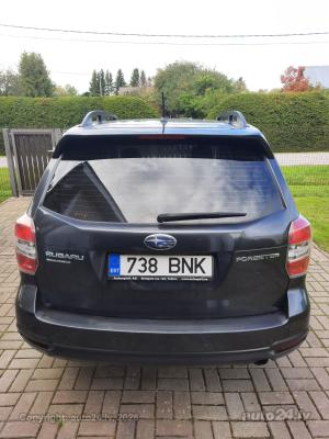 Pelēks Subaru Forester 2015 Tallina, ar dzinēja tilpumu 2.00 L un nobraukumu 77 tūkst. km par 9000 €, foto 4 vietnē AUTOMOTO.COM.LV
