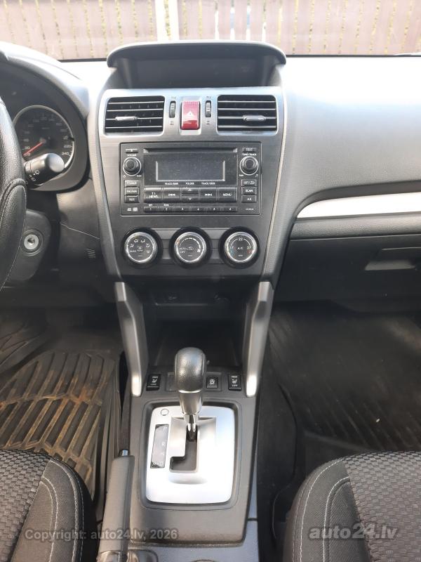 Pelēks Subaru Forester 2015 Tallina, ar dzinēja tilpumu 2.00 L un nobraukumu 77 tūkst. km par 9000 €, foto 8 vietnē AUTOMOTO.COM.LV