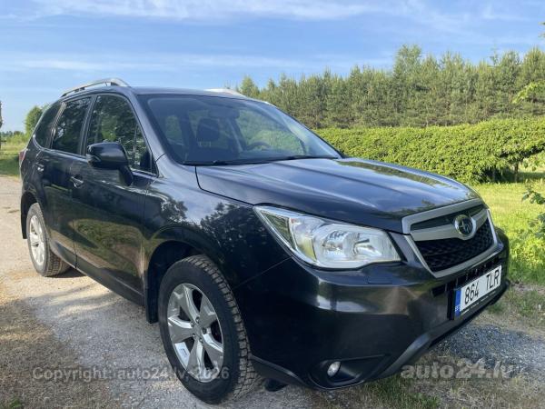 Subaru Forester 2015 in Tartu on AUTOMOTO.COM.LV Grey Subaru Forester 2015 in Tartu, with an engine capacity of 2.00 L and mileage of 147 thousand km for 9000 €, photo 1 on AUTOMOTO.COM.LV