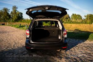 Grey Subaru Forester 2018 in Rakvere, with an engine capacity of 2.00 L and mileage of 155 thousand km for 14000 €, photo 8 on AUTOMOTO.COM.LV
