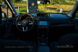 Grey Subaru Forester 2018 in Rakvere, with an engine capacity of 2.00 L and mileage of 155 thousand km for 14000 €, photo 13 on AUTOMOTO.COM.LV