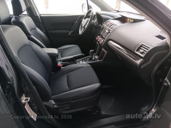 Grey Subaru Forester 2019 in Tallinn, with an engine capacity of 2.00 L and mileage of 211 thousand km for 13900 €, photo 9 on AUTOMOTO.COM.LV