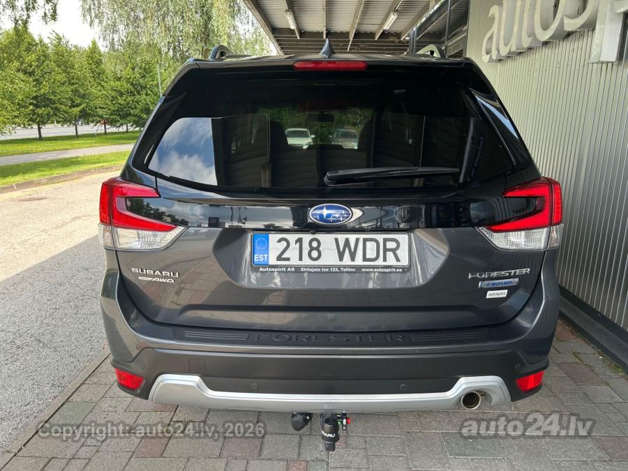 Серый Субару Форестер 2019 в Таллин, объемом двигателя 2.00 л и пробегом 100 тыс. км за 21990 €, фото 6 на AUTOMOTO.COM.LV