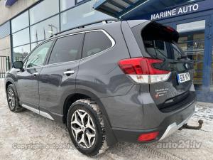 Pelēks Subaru Forester 2021 Tallina, ar dzinēja tilpumu 2.00 L un nobraukumu 66 tūkst. km par 22500 €, foto 3 vietnē AUTOMOTO.COM.LV