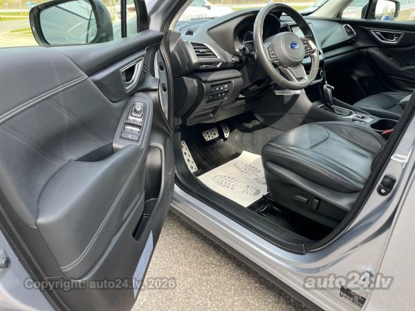 Pelēks Subaru Forester 2023 Tartu, ar dzinēja tilpumu 2.00 L un nobraukumu 31 tūkst. km par 29900 €, foto 5 vietnē AUTOMOTO.COM.LV