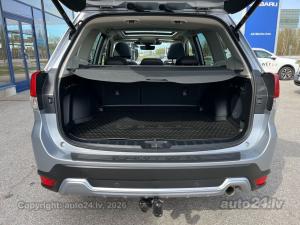 Grey Subaru Forester 2023 in Tartu, with an engine capacity of 2.00 L and mileage of 31 thousand km for 29900 €, photo 11 on AUTOMOTO.COM.LV