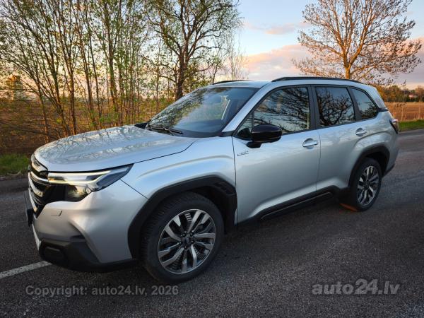 Grey Subaru Forester 2025 in Paide, with an engine capacity of 2.00 L and mileage of 18 thousand km for 35999 €, photo 3 on AUTOMOTO.COM.LV