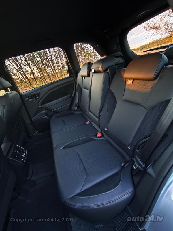 Pelēks Subaru Forester 2025 Paide, ar dzinēja tilpumu 2.00 L un nobraukumu 18 tūkst. km par 35999 €, foto 10 vietnē AUTOMOTO.COM.LV