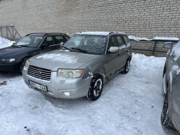Subaru Forester 2006 in Kaunas, with an engine capacity of 2.00 L and mileage of 350 thousand km for 2200 €, photo 1 on AUTOMOTO.COM.LV