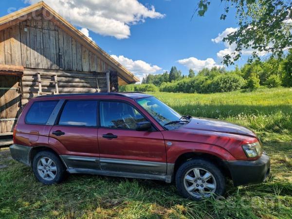 Sarkans Subaru Forester 2005 Rīga, ar dzinēja tilpumu 2.00 L un nobraukumu 0 tūkst. km par 2290 €, foto 2 vietnē AUTOMOTO.COM.LV