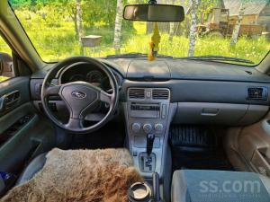 Red Subaru Forester 2005 in Riga, with an engine capacity of 2.00 L and mileage of 0 thousand km for 2290 €, photo 5 on AUTOMOTO.COM.LV