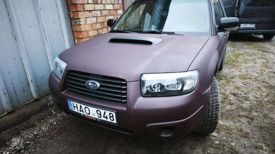 Sarkans Subaru Forester 2007 Kaišiadorys, ar dzinēja tilpumu 2.50 L un nobraukumu 238 tūkst. km par 3500 €, foto 2 vietnē AUTOMOTO.COM.LV